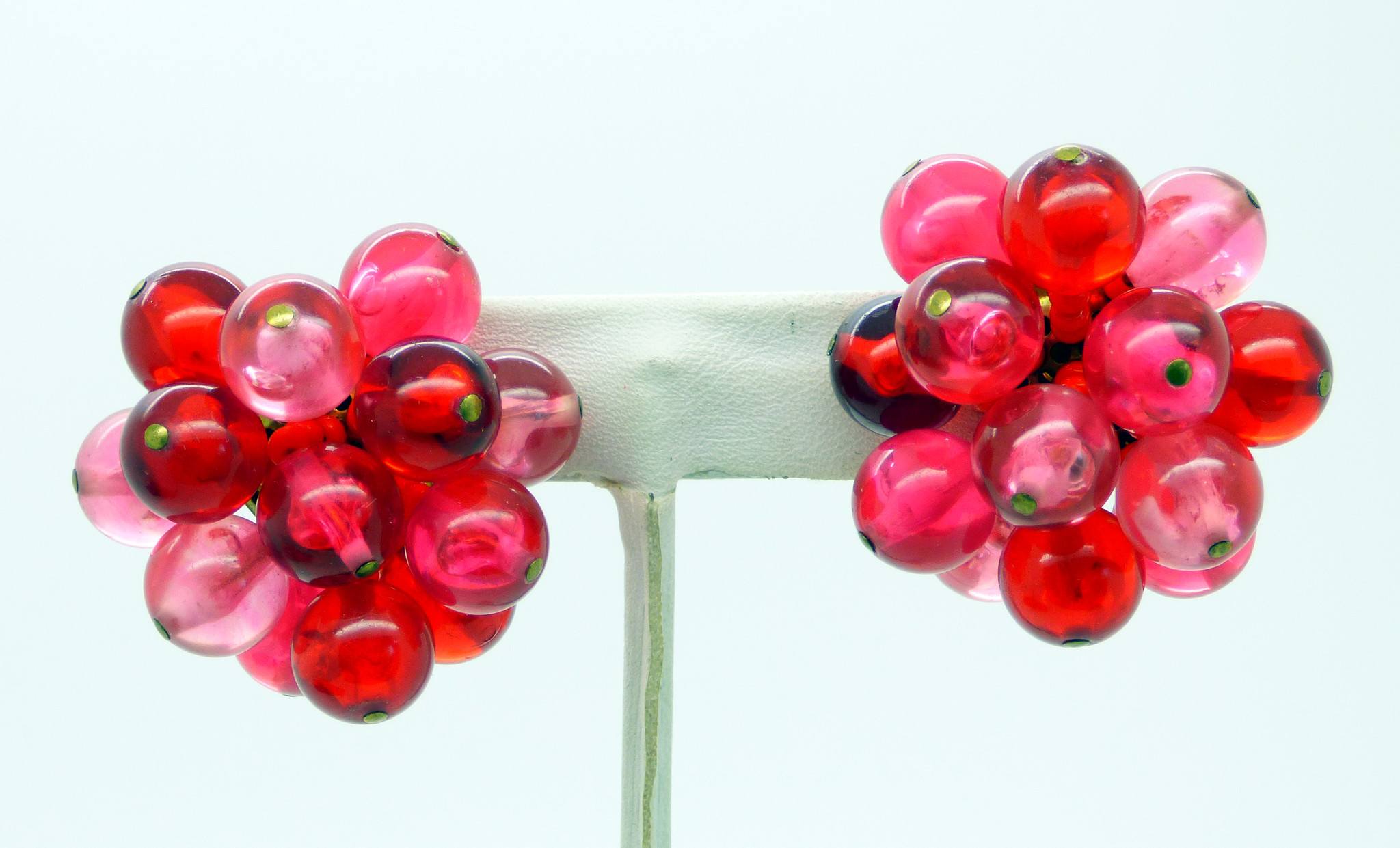 Vintage Acrylic Bead Shades of Pink Dangle Cluster Set, Necklace ...