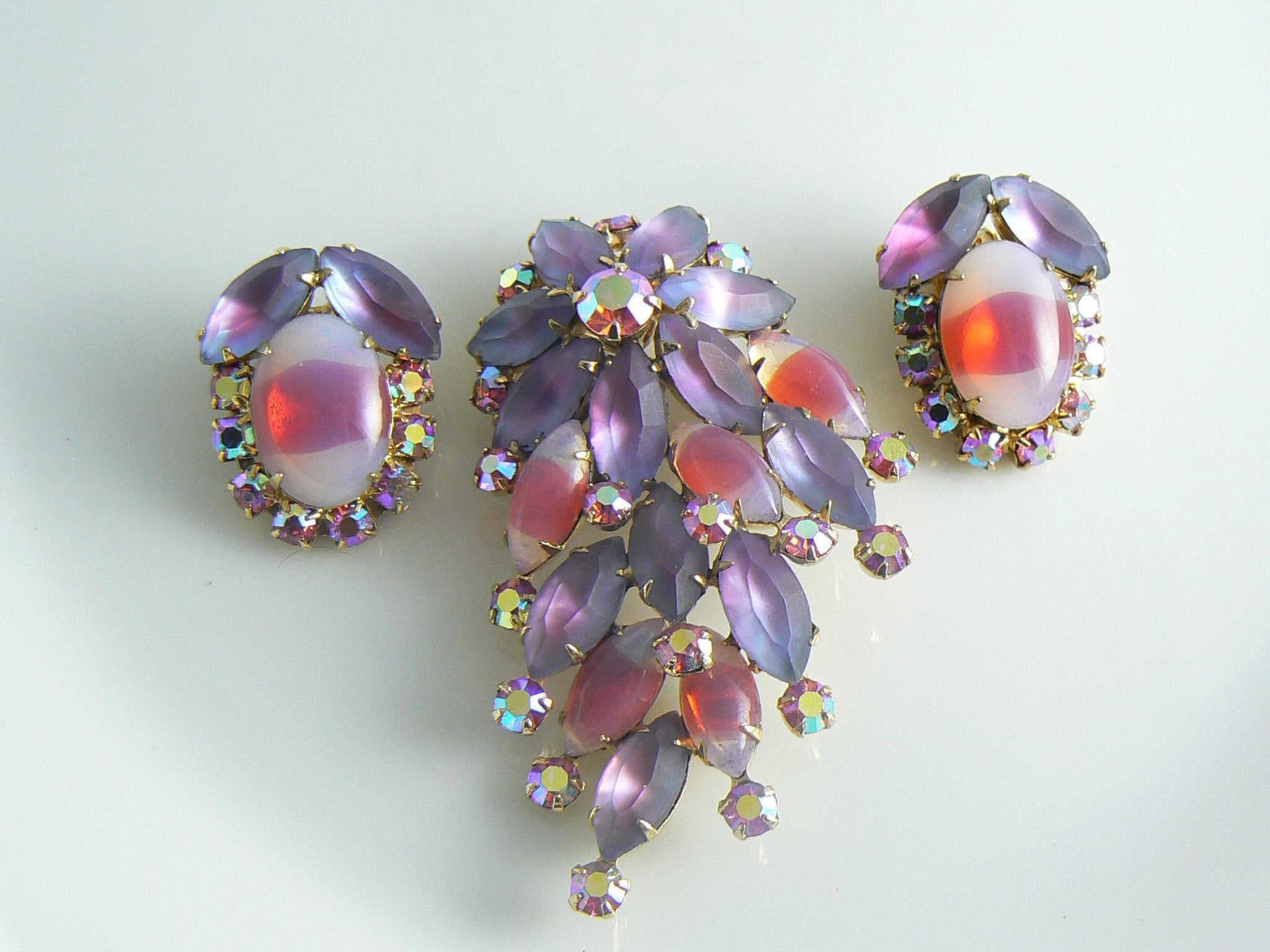 Coro Frosted Art Glass Demi Parure - Vintage Lane Jewelry