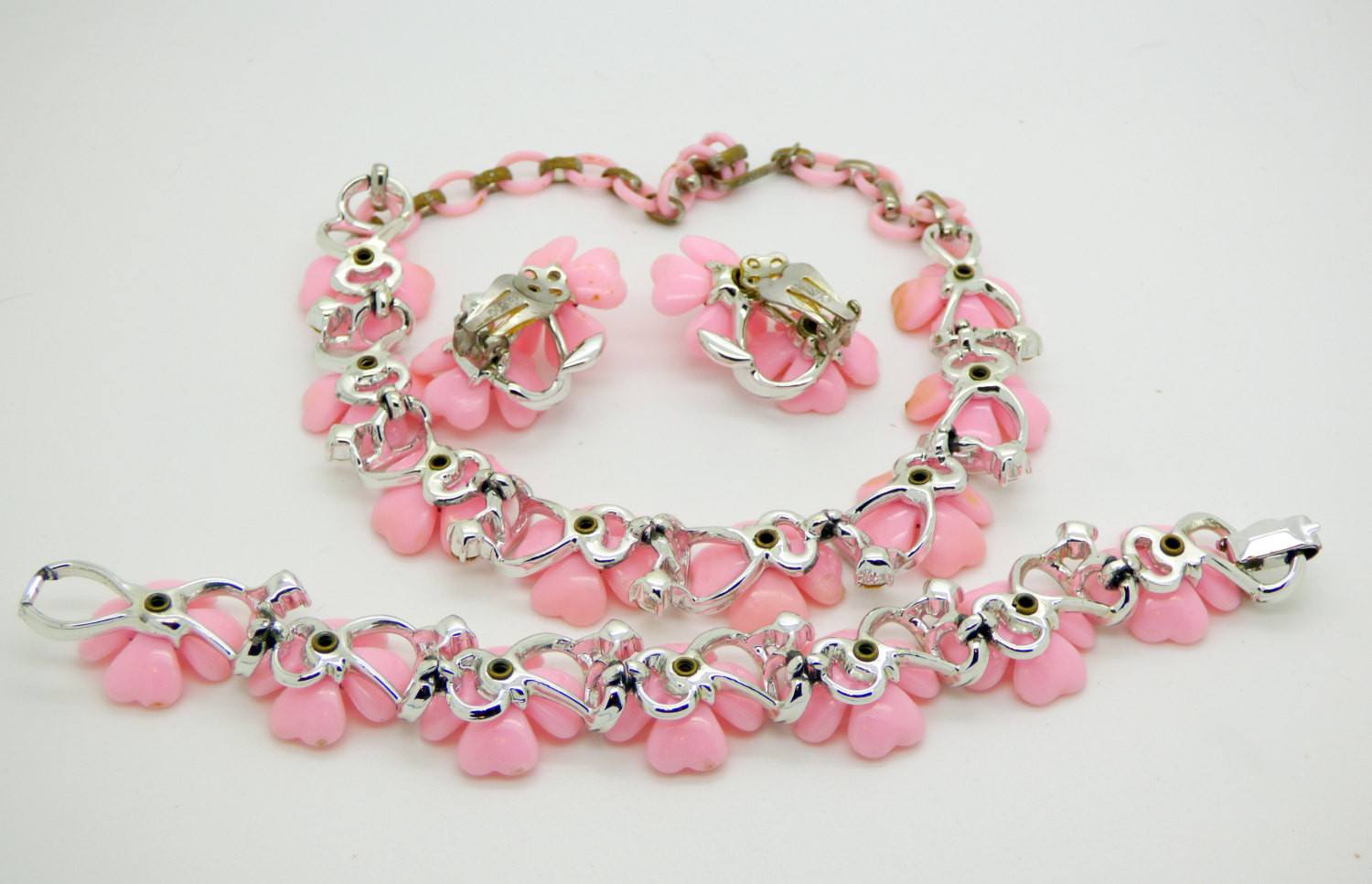 Vintage Lisner Pink Molded Flowers and Rhinestone Parure, Necklace ...