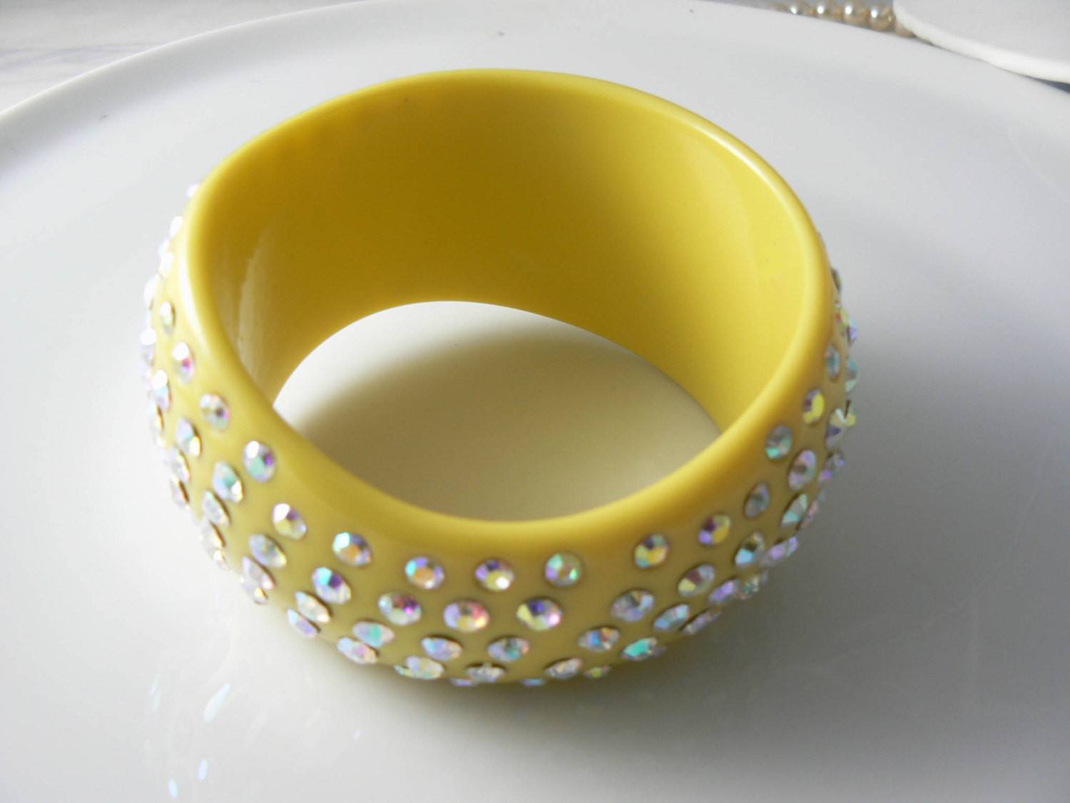 Huge Vintage Pale Yellow Lucite Ab Rhinestone Bangle - Vintage Lane Jewelry