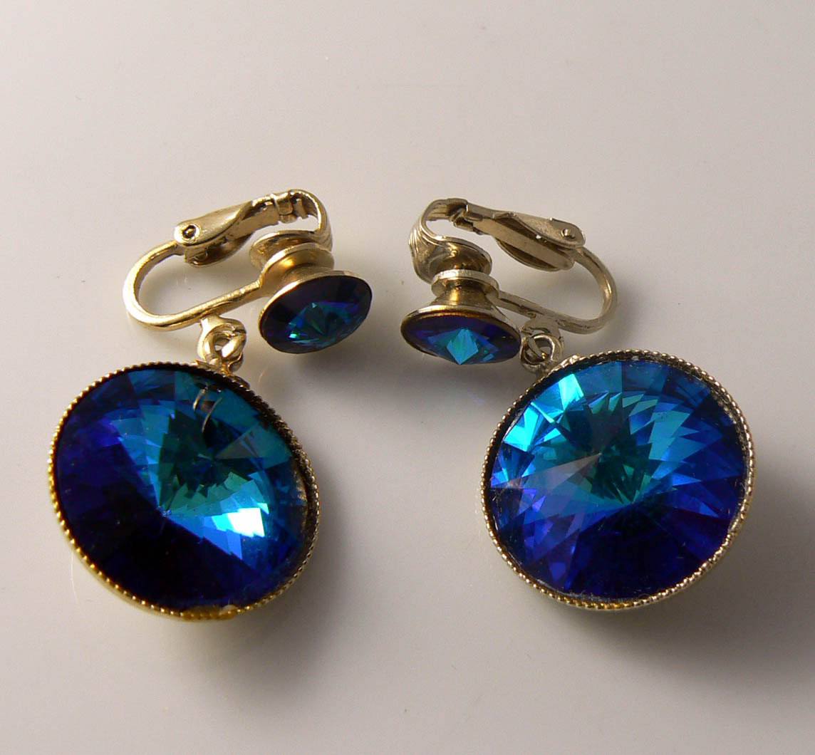 Vintage Blue Rivoli Clip On Earrings