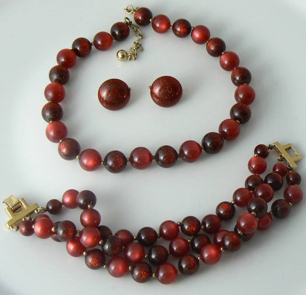 Vintage Red Crown Trifari Parure