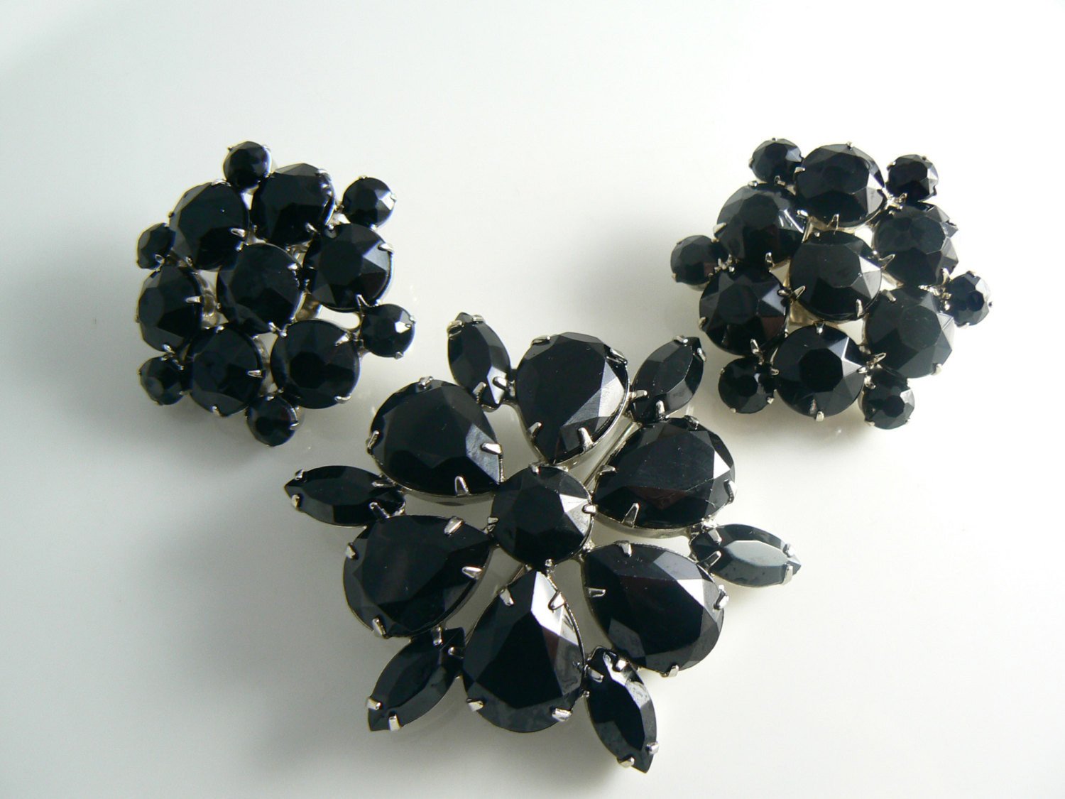 High End Jet Black Faceted Glass Rhinestone Brooch