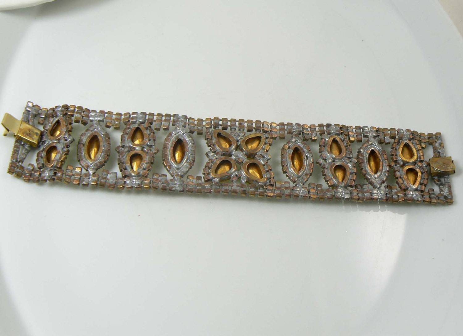 Czech Vaseline Uranium Glass Bracelet - Vintage Lane Jewelry