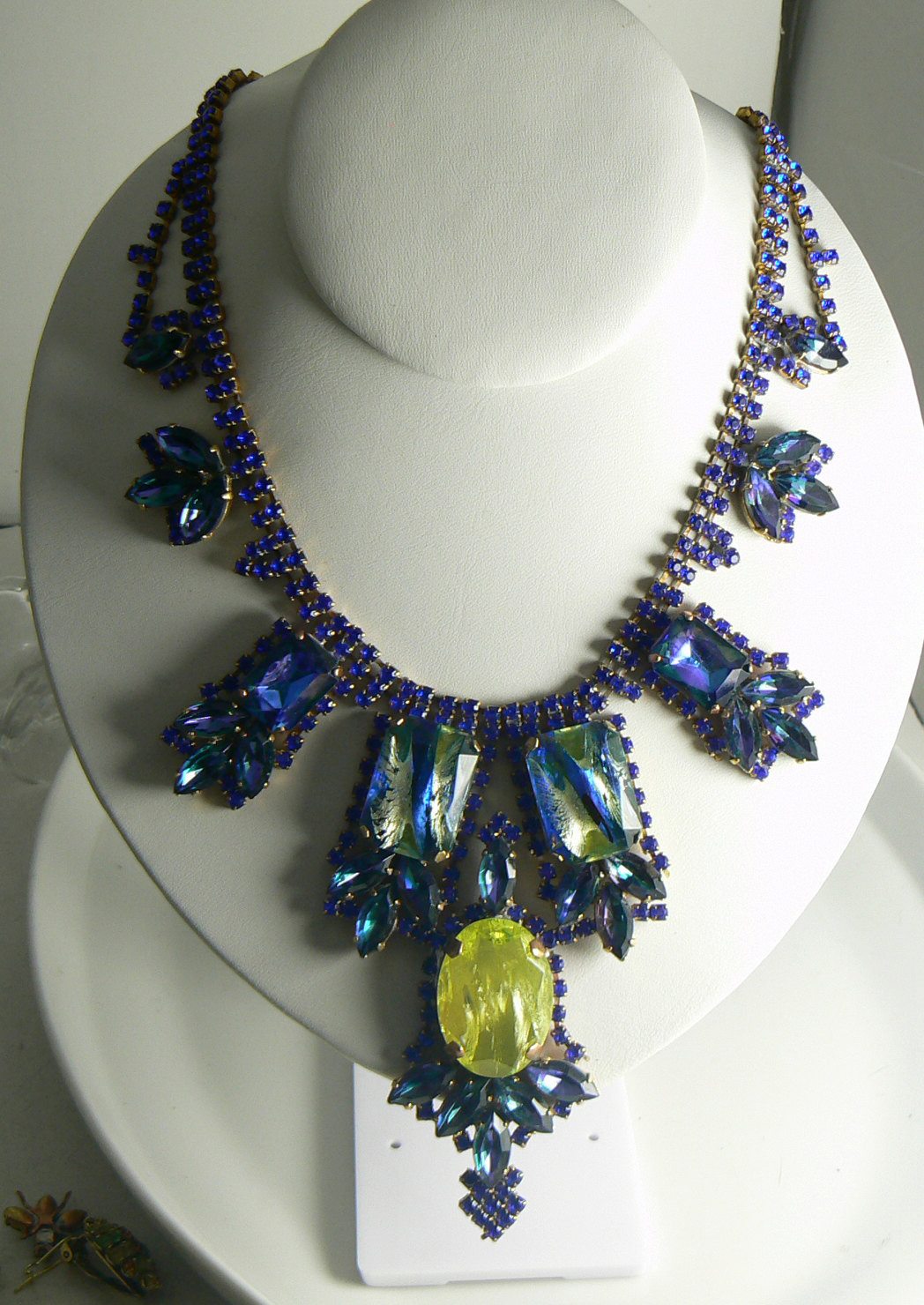 Czech Husar D Vaseline Uranium Glass Blue Dragons Eye Statement ...